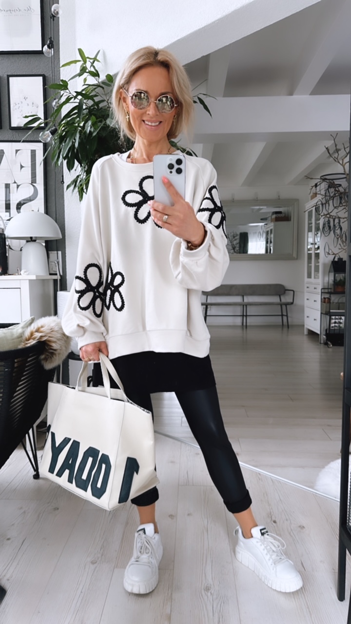 Oversized Sweater "Valeskaaa" | cremeweiß | 43/sweater_valeskaaa_cremeweiß